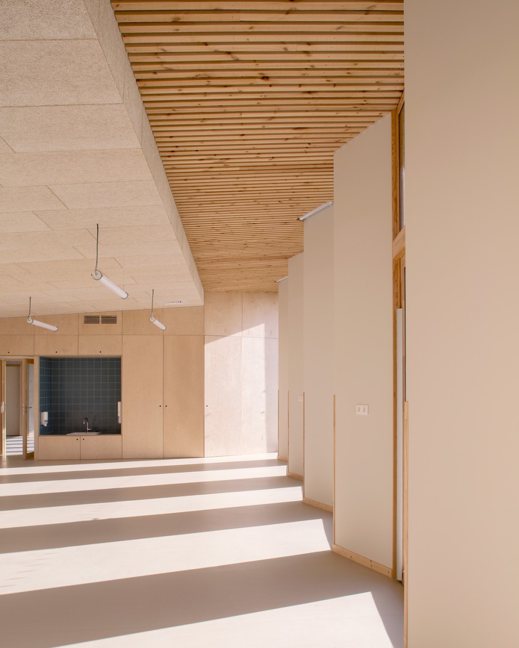 LAUS architectes — Maison de l’enfance, Loyat